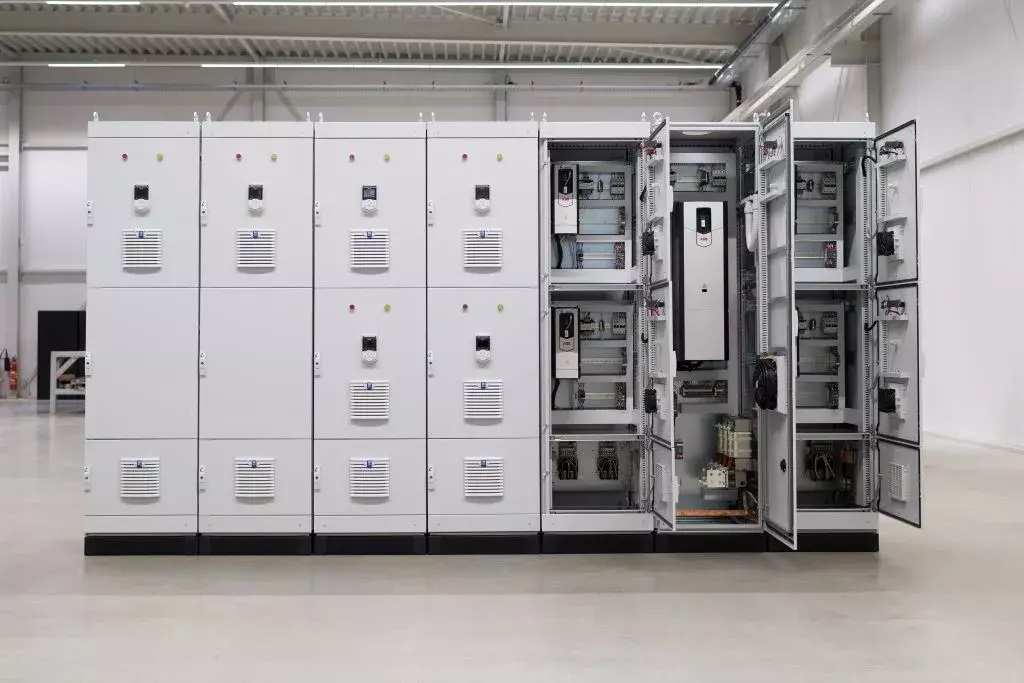 Cutting Edge Motor Controllers